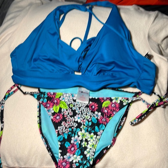 SOL LUNA | Swim | Bra Sol Luna New Bottom Xhilation New | Poshmark